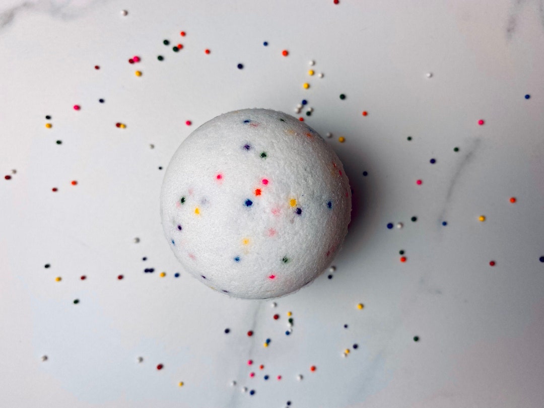 Sprinkle Bath Bomb | Kid Friendly | Pick Your Scent! | Vegan & Skin ...