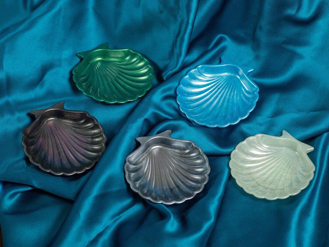 Multiple Colors Epoxy Resin Shell Trinket Dish | Soap Dish | Small Bowl ...