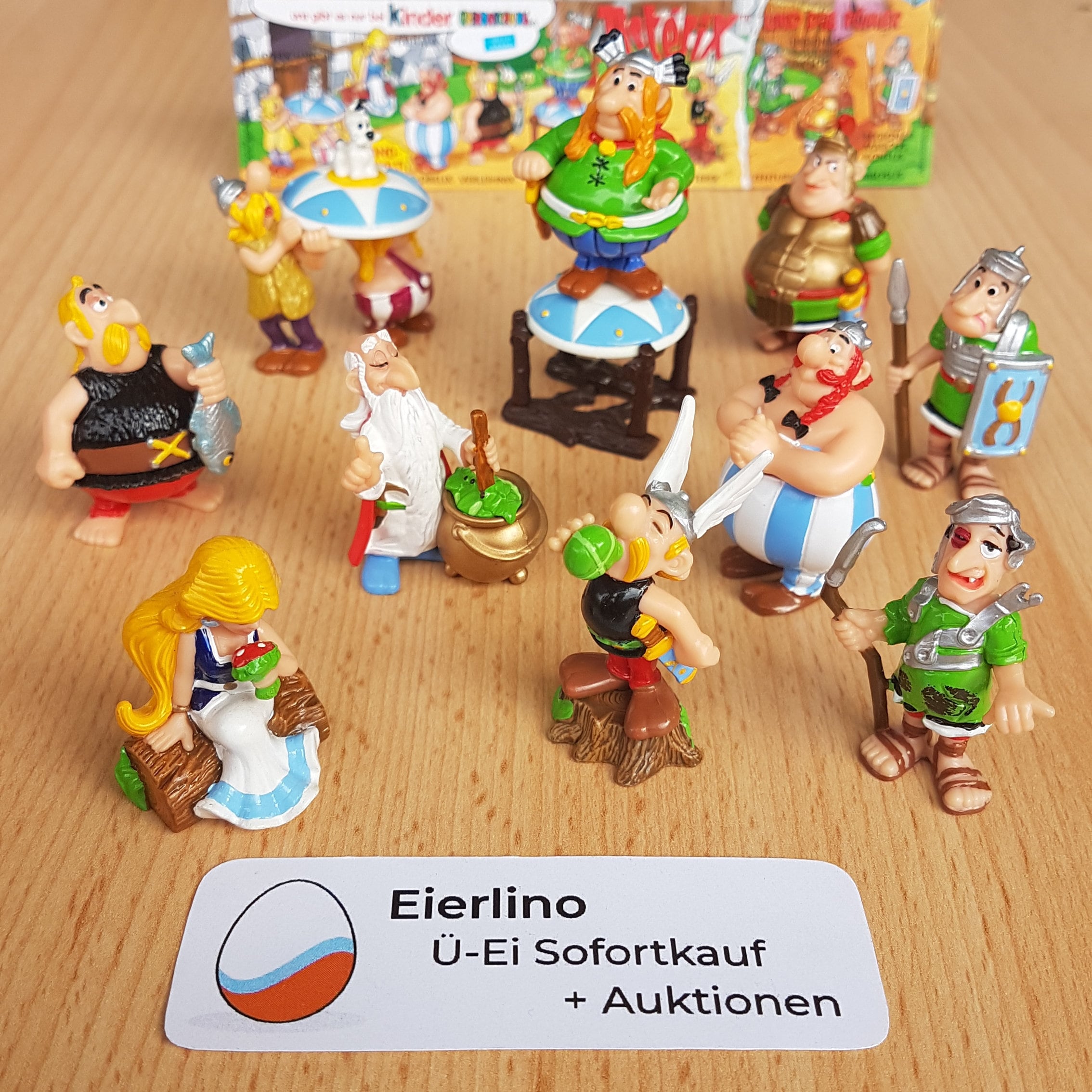 Kinder Surprise Germany 1.5 inch miniature figurine Falbala Majestix ...
