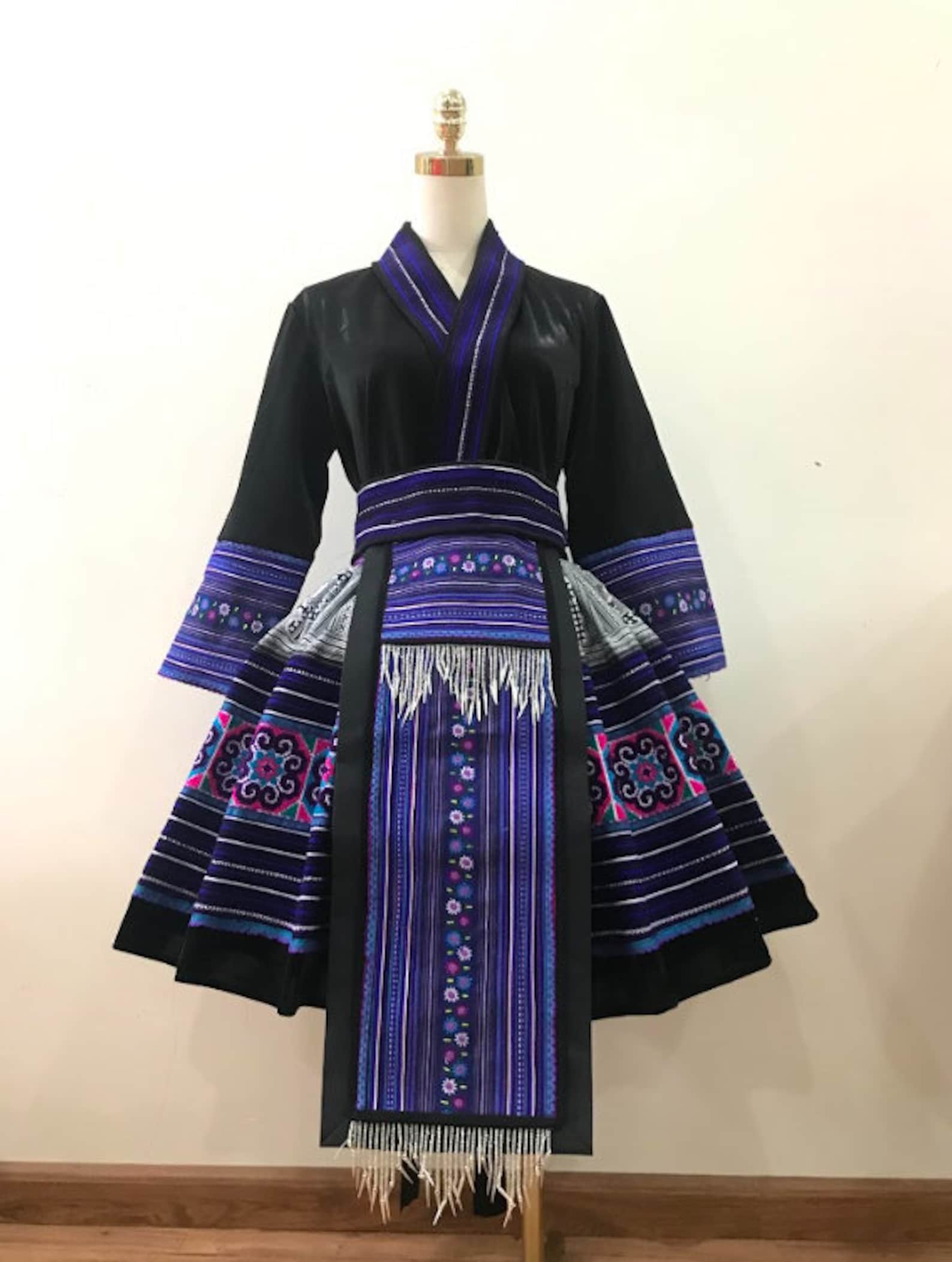 Blue Hmong Outfits, Viet Hmong Women Outfit, Ethnic Couples Set - Etsy