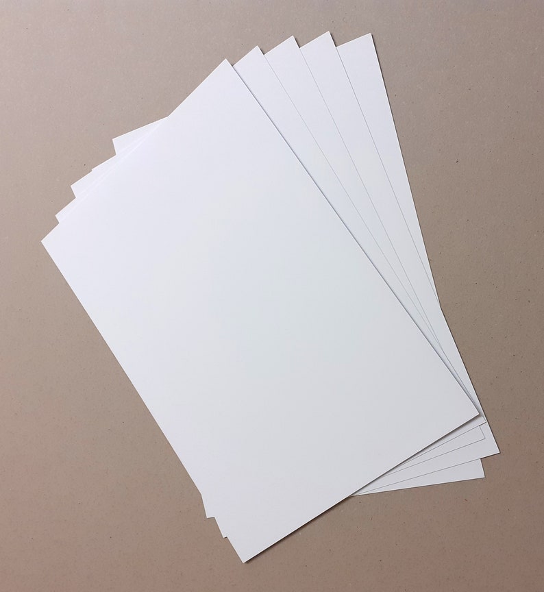 A4 Thick Card, 350gsm Matt or Gloss White. Ideal for Card Making and ...