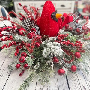 Cardinal Centerpiece for Table, Traditional Christmas Arrangement ...