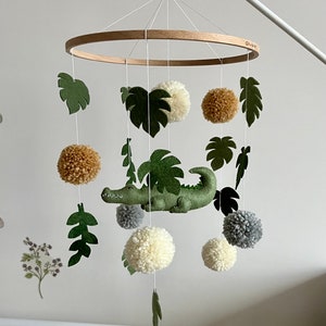 Cute Alligator Mobile for Baby Nursery Crocodile Baby Crib Mobile ...