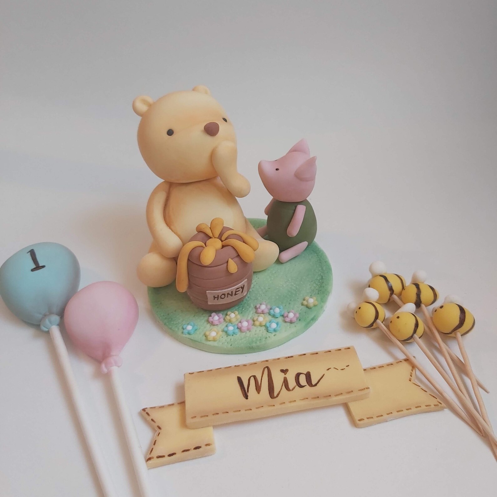 Classic Pooh Cake Topper Fondant Edible - Etsy