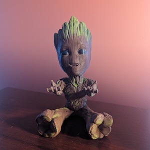 Marvel 3D Printed Handpainted Baby Groot Xbox and PS5 Controller Holder ...