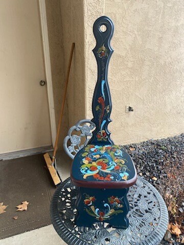 Norwegian Pouting Stool, Blue & Red Telmark Rosemaling, Handpainted ...