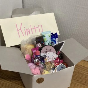 MINI Comfort Character Gift Box - Etsy