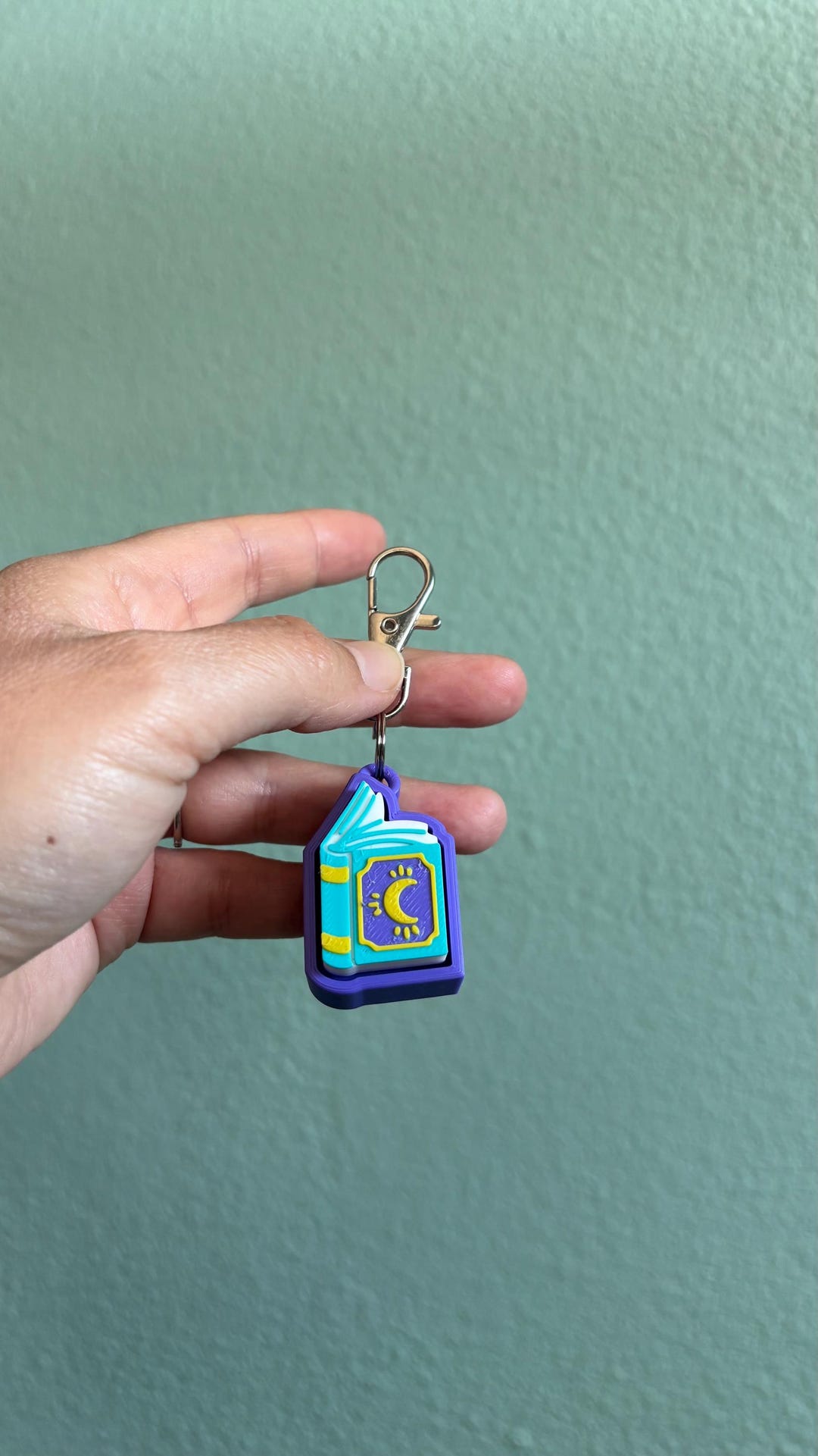 Magic Spell Book Fidget Clicker Keychain, 3D Printed Charm - Etsy