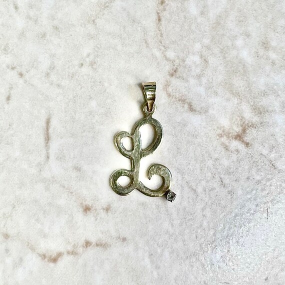 Initial "l" cursive letter - Gem