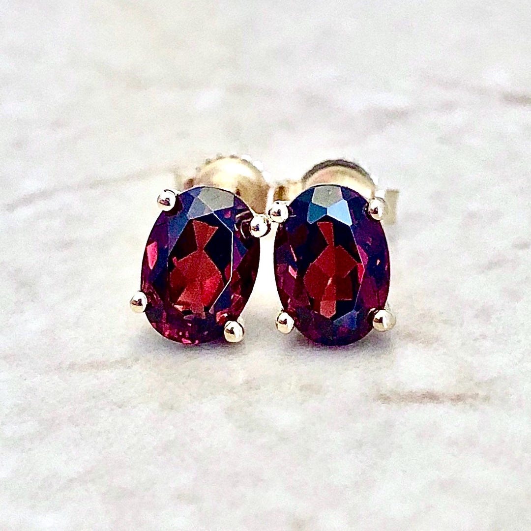 14K Oval Garnet Stud Earrings - Solid 14K Yellow Gold Garnet Earrings ...