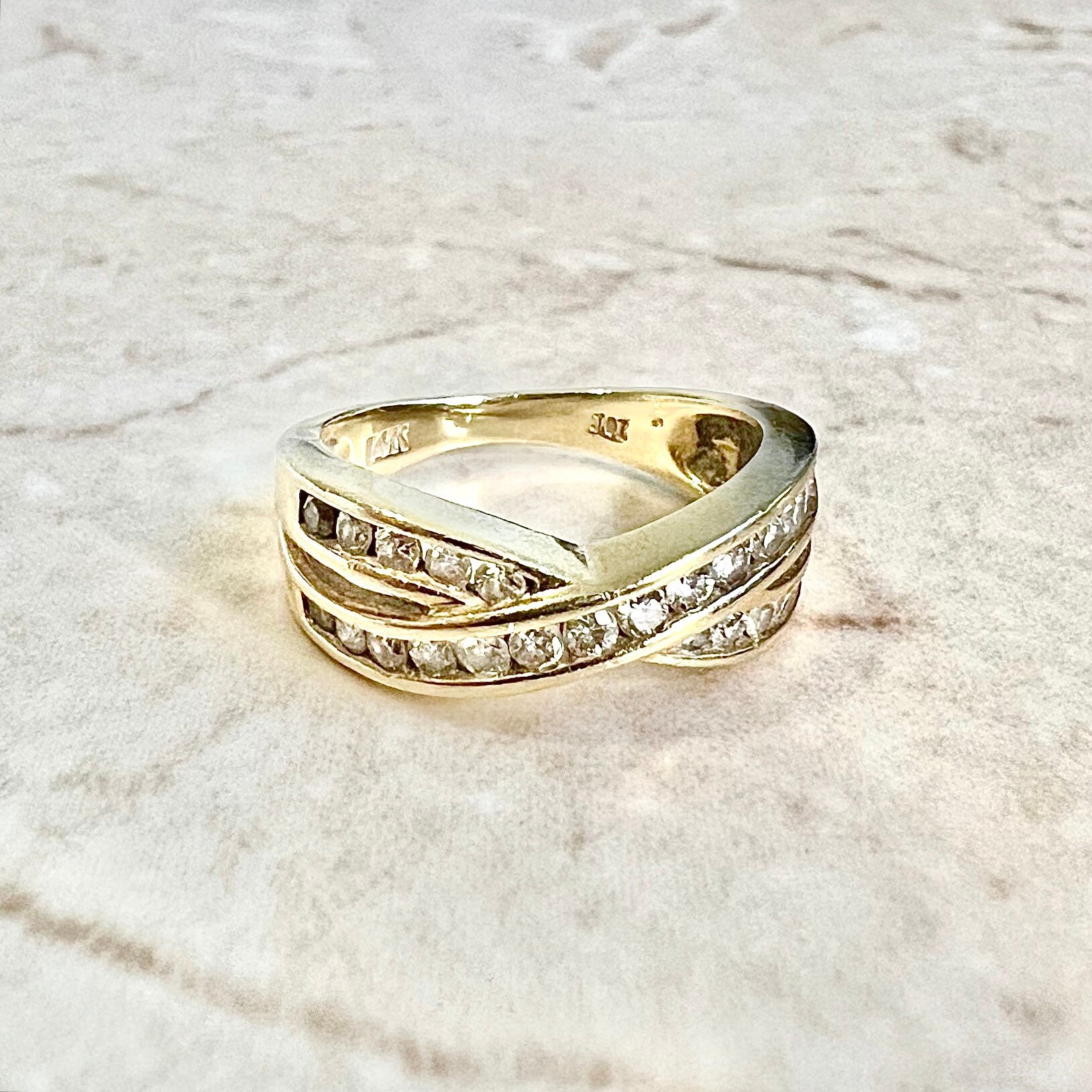 Vintage 14K Diamond Crossover Band Ring Yellow Gold Diamond - Etsy