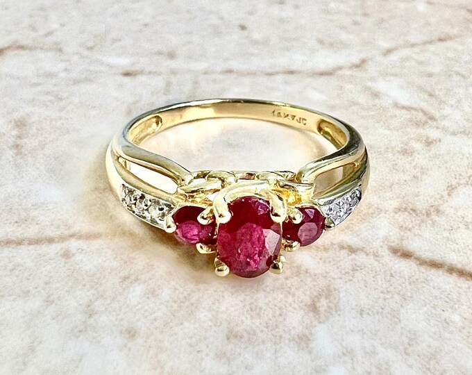 14K 3 Stone Ruby Ring - Yellow Gold Oval Ruby Ring - Natural Ruby Ring ...