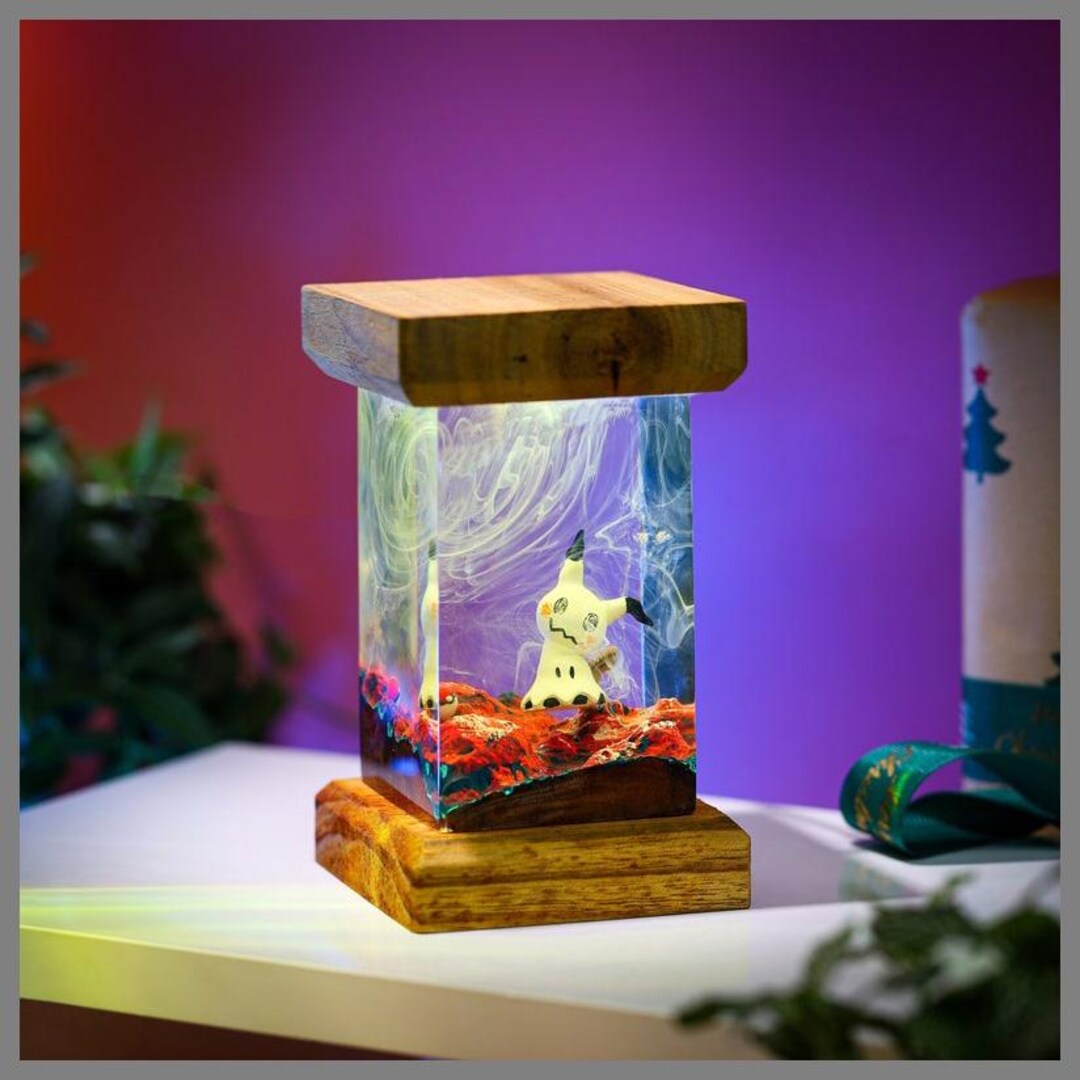 Mi.mi.kyu Poke.mon Epoxy Lamp,po.kemon WORLD Resin Diorama Lamp, Custom ...