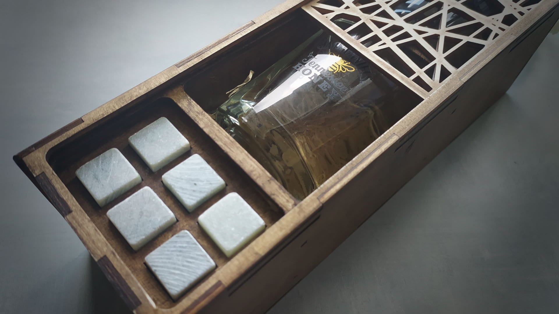 Whiskey Glass Gift Box: Laser Cut Files (SVG, PDF, CDR) - Etsy