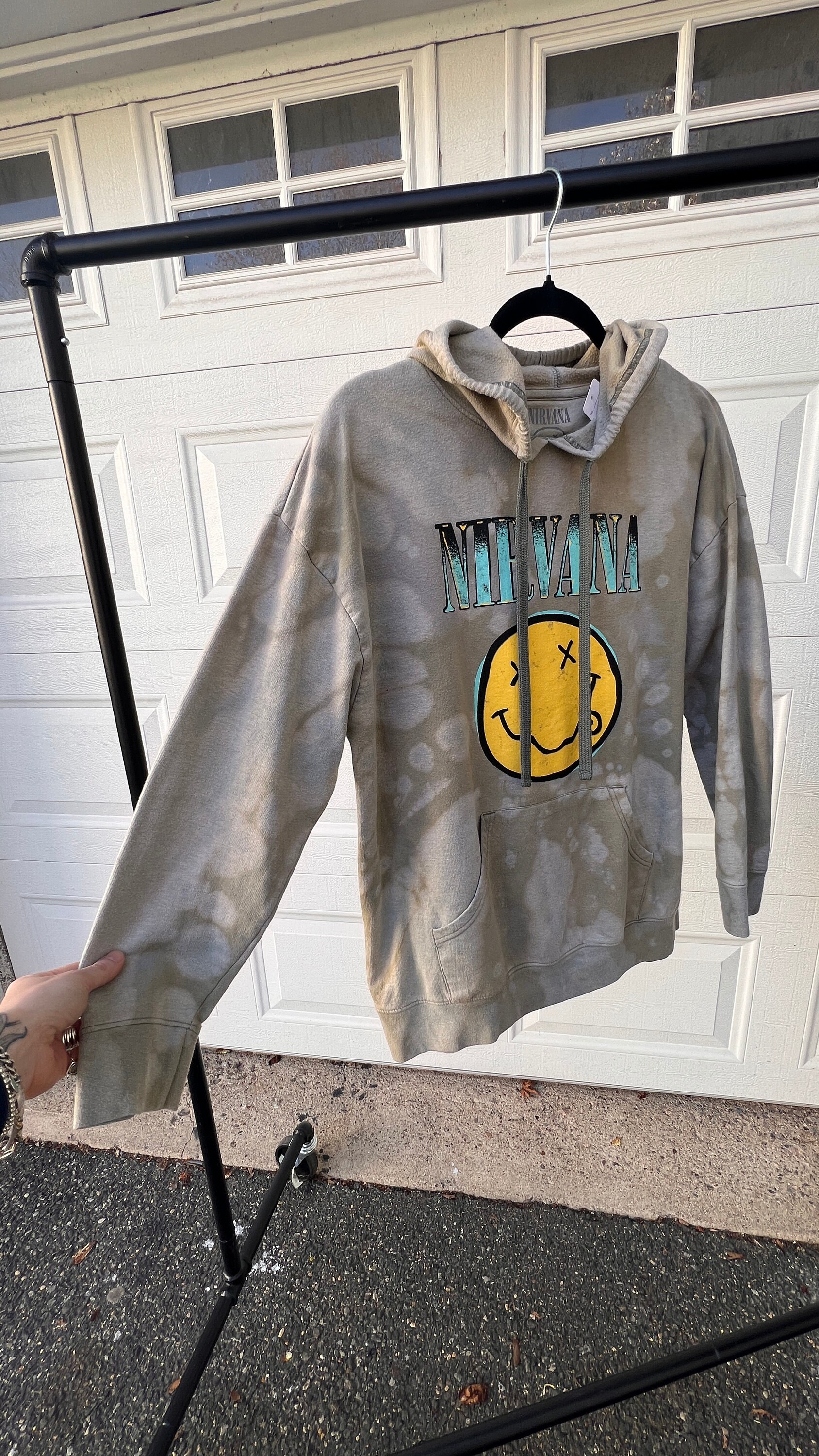 Bleach Nirvana Graphic Smiley Logo Band Hoodie - Size Medium - Etsy