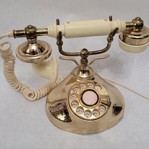 Vintage Princess Rotary Phone Table Telephone Cream and Gold Victorian ...