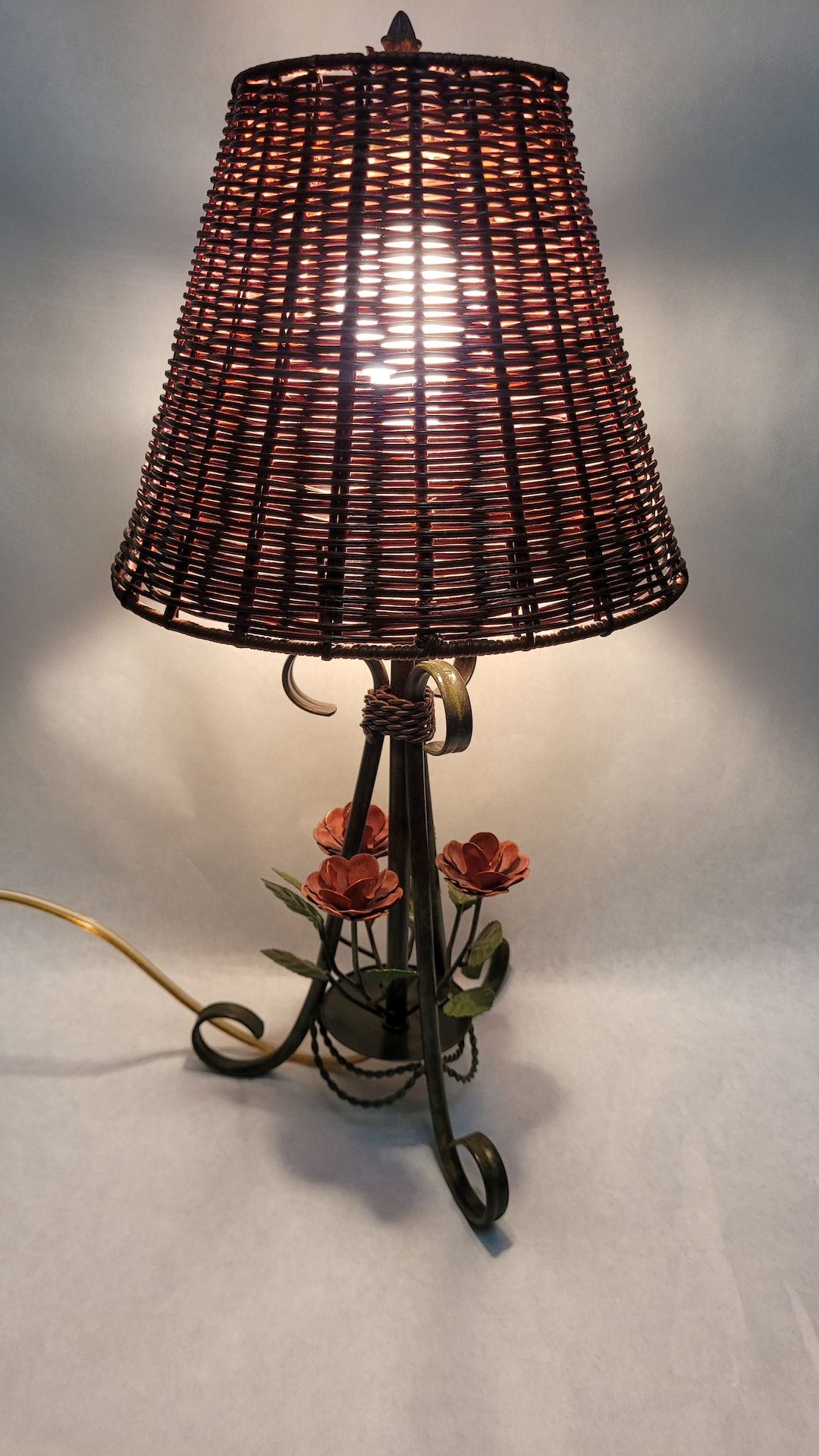 Vintage Rose Flower Metal Lamp Light With Wicker Shade Home Decor ...