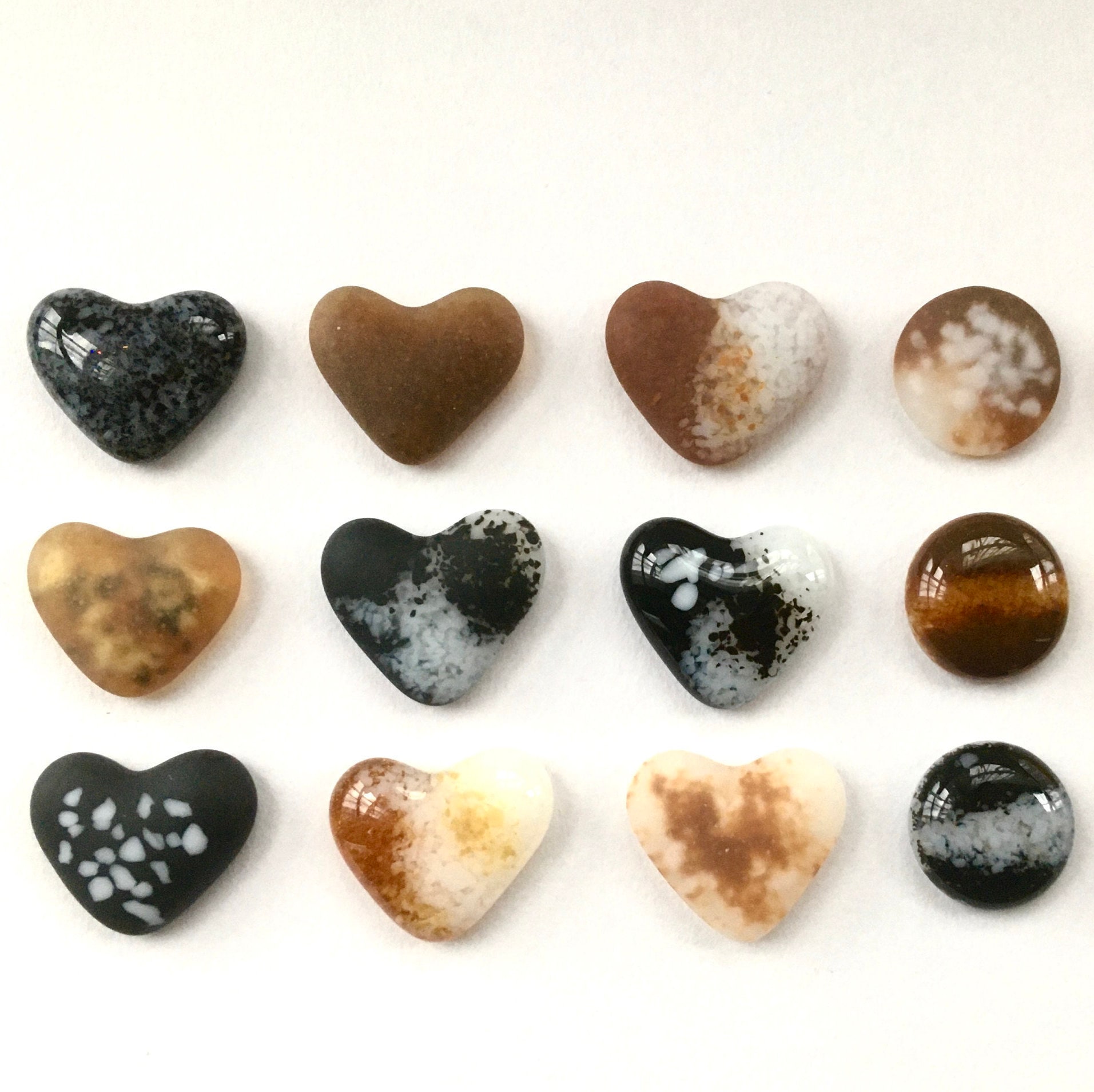 2 Pet Coloured Memory Pebbles Encasing Fur or Ashes Individually Made ...