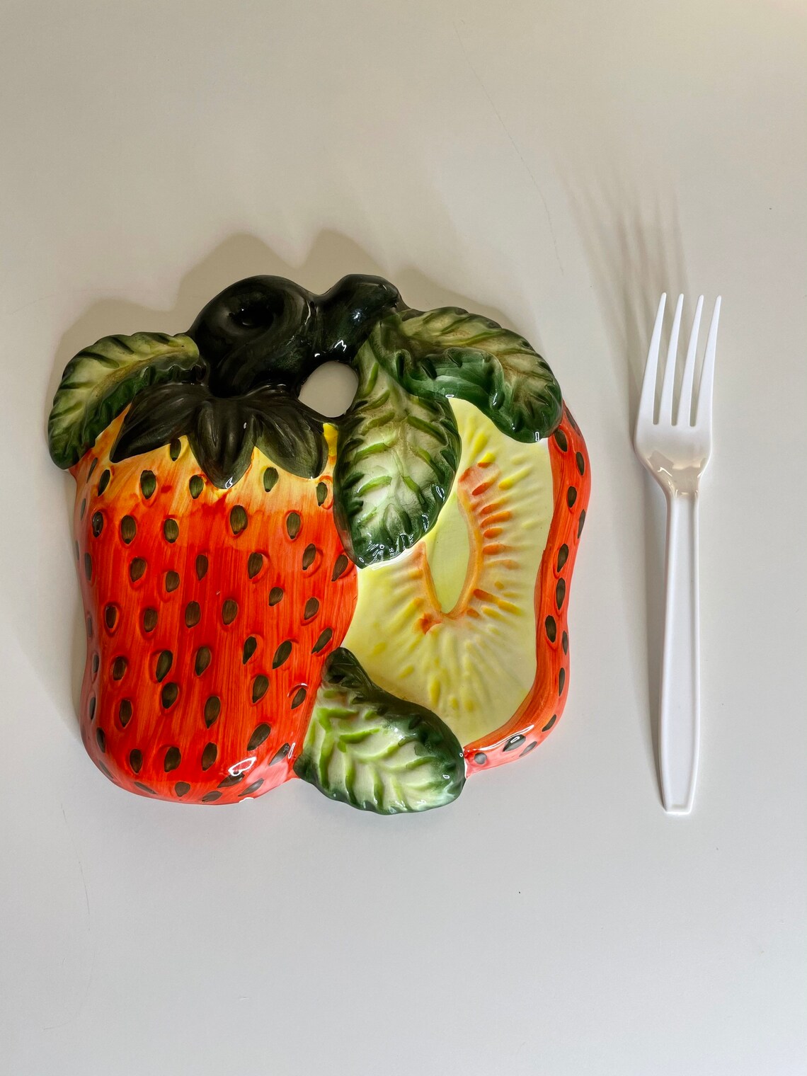 Vintage Ceramic Strawberry Wall Hanging - Etsy