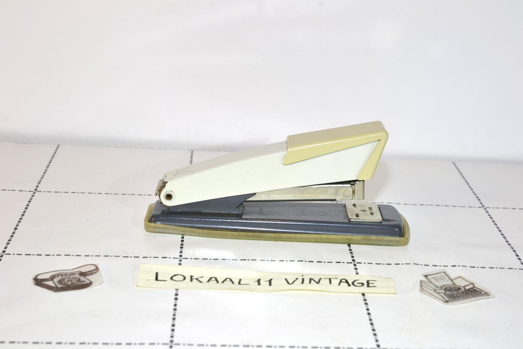 1950s Novus B4 Stapler Western Germany Retro Cream & Grey Desk Decor - Etsy