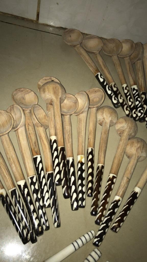 Wooden Spoons, Bone-in Lay Spoons, House Warming Gift. Bulk Order ...