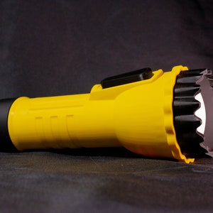 Lethal Company Pro Flashlight Game Cosplay Prop Toy 3D Printed - Etsy