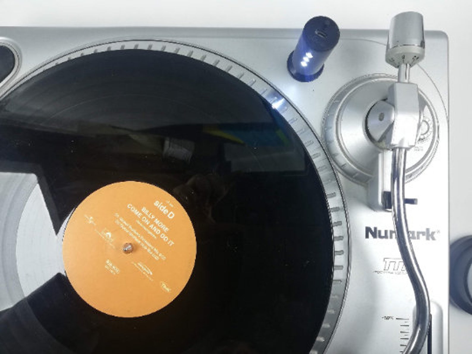 Rechargeable Turntable LED Light for Vinyl Record Players | Etsy