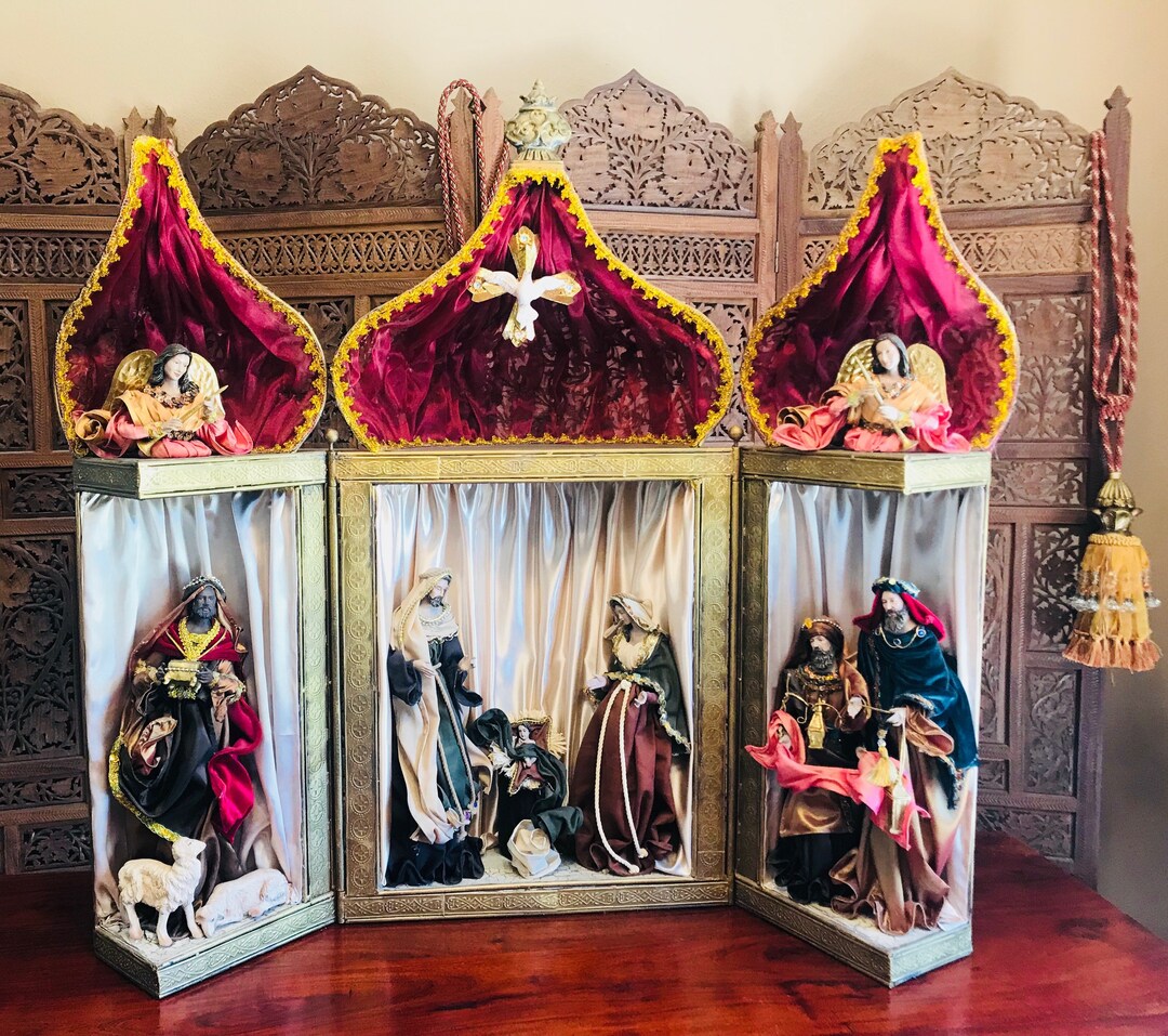 Italian Nativity With Crèche - Etsy