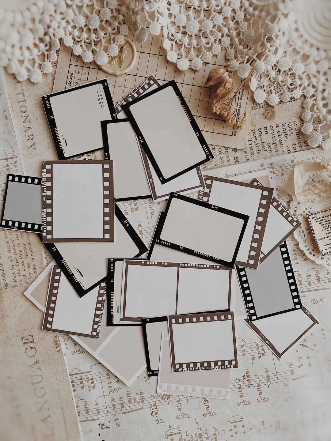 Retro Film Frame Cut Outs Photo Frame Old Photo Frame Photo Film Frame ...