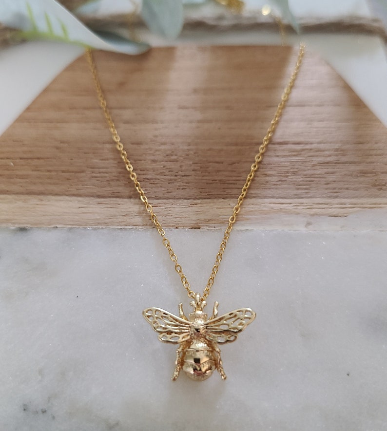 Tiny Bee Necklace Dainty Bee Necklace Honey Bee Charm - Etsy