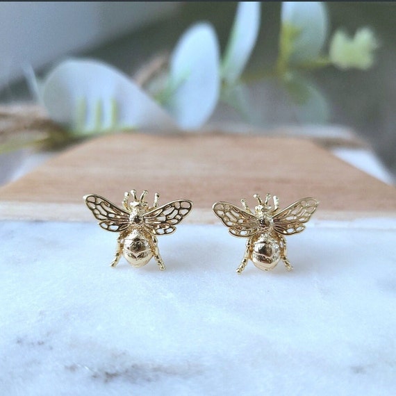 Bee Stud Earrings Honey Bee Earrings Beekeeper Gift Gold Bee Earrings Bumble Bee Earrings Bug Earrings 14K Gold Filled Stud Earrings Etsy