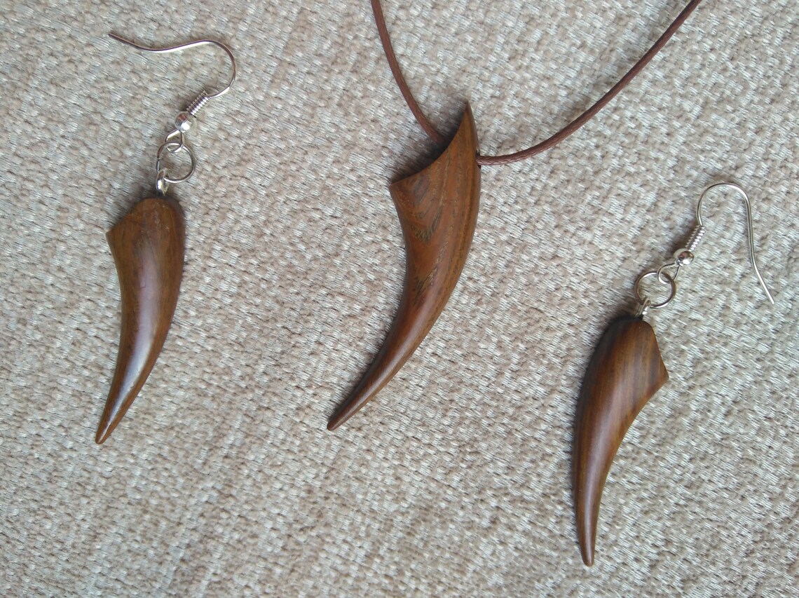 Wooden Pendant, Fang, Tooth, Claw, Wooden Claw Pendant,wood Jewelry ...