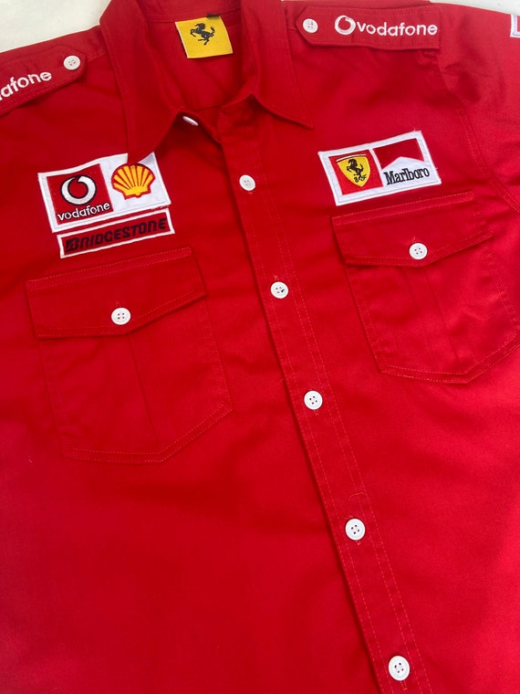 Vintage 2002 Ferrari Formula 1 team pit crew shirt Ma… - Gem