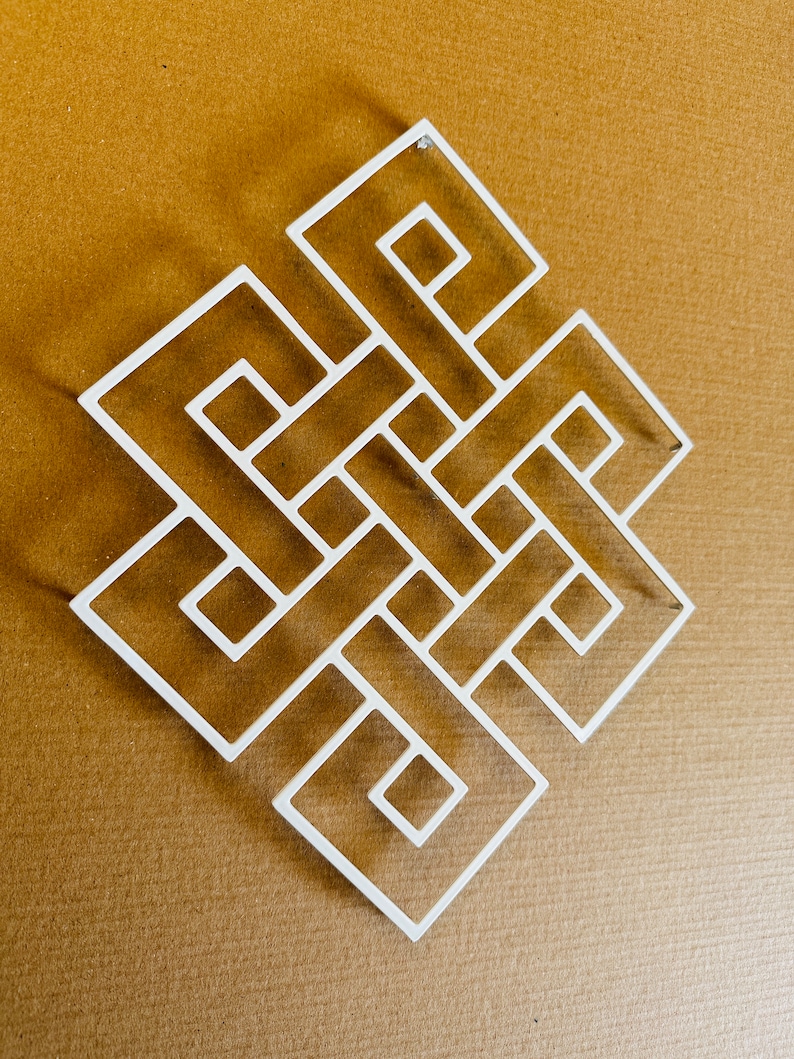 Shrivatsa Metal Wall Art: Eternal Knot, Lucky Charm Decor - Etsy