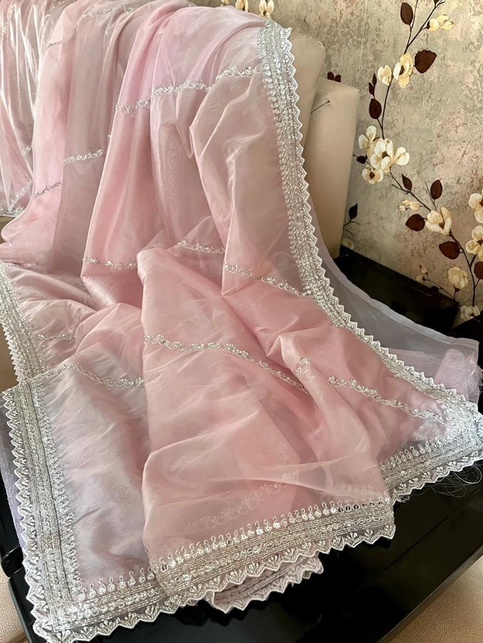 Party Perfectbeautiful Organza Saree With Cutdana Work.. - Etsy