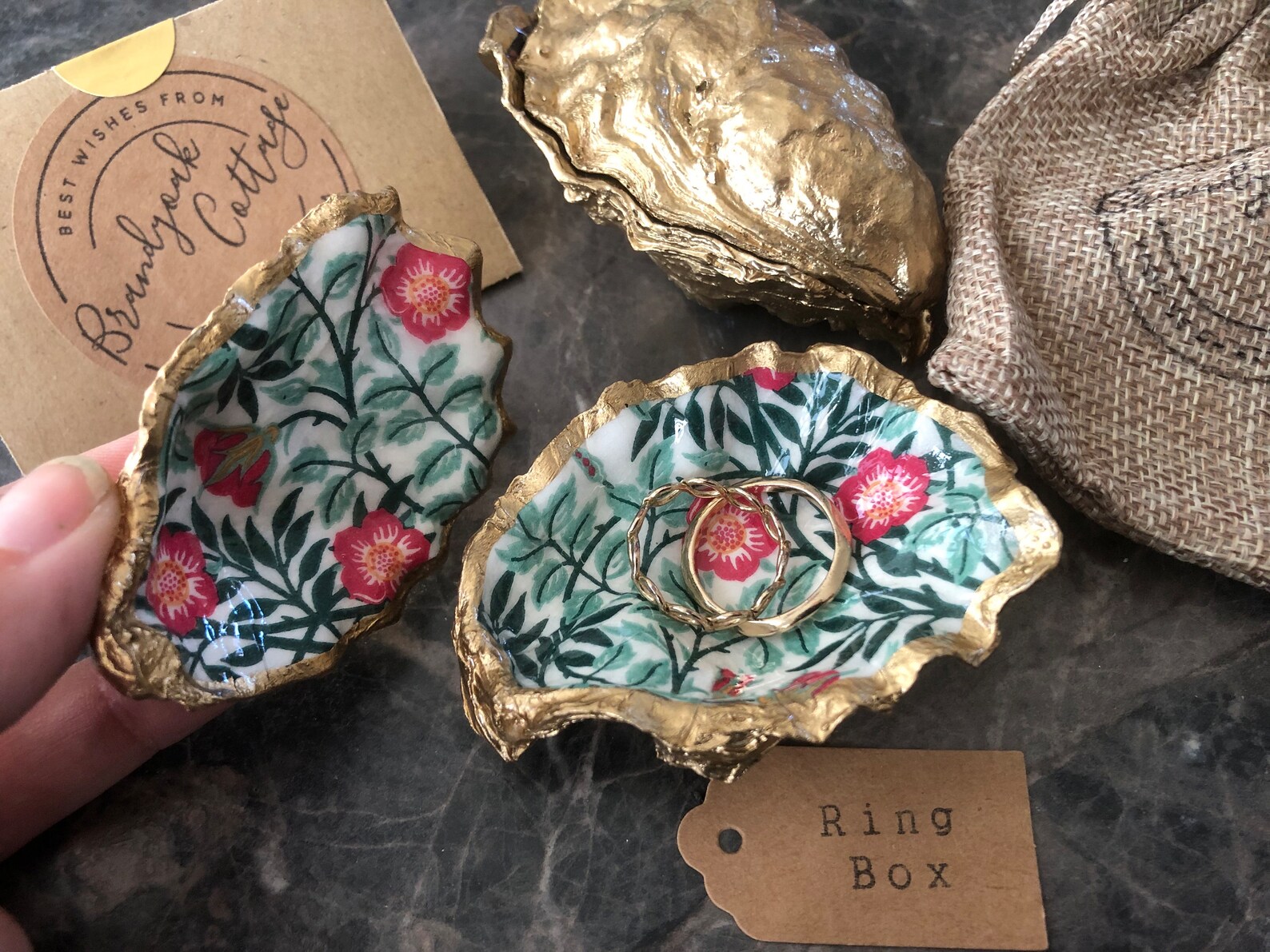 William Morris Sweet Briar Whole Oyster Shell Ring Box | Green Pink ...