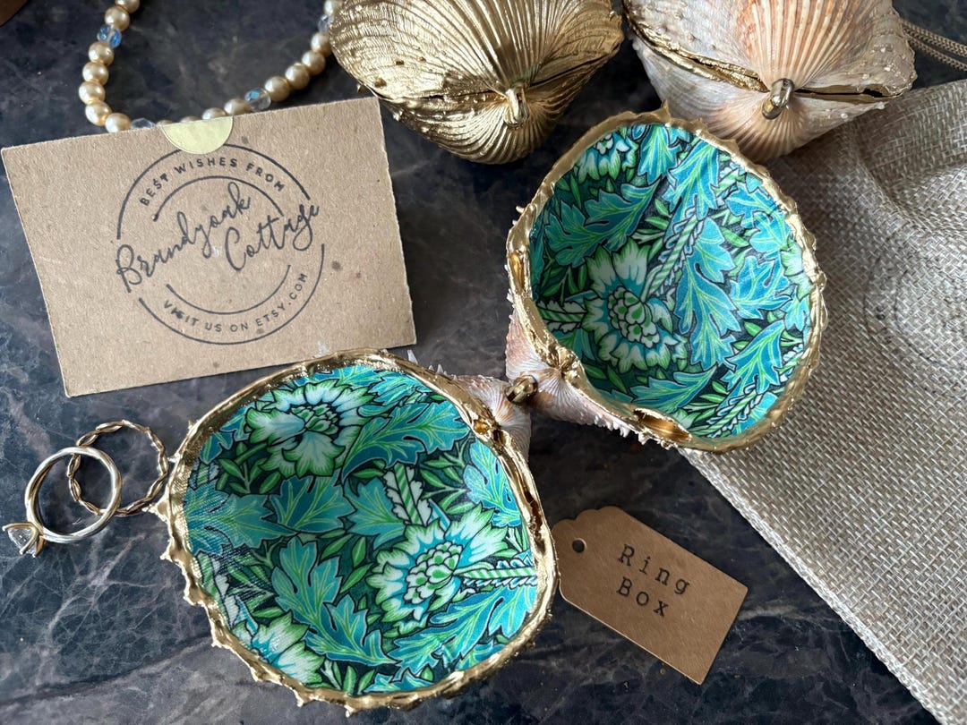 William Morris Sea Shell Ring Box Turquoise Anemone Gold | Coastal ...