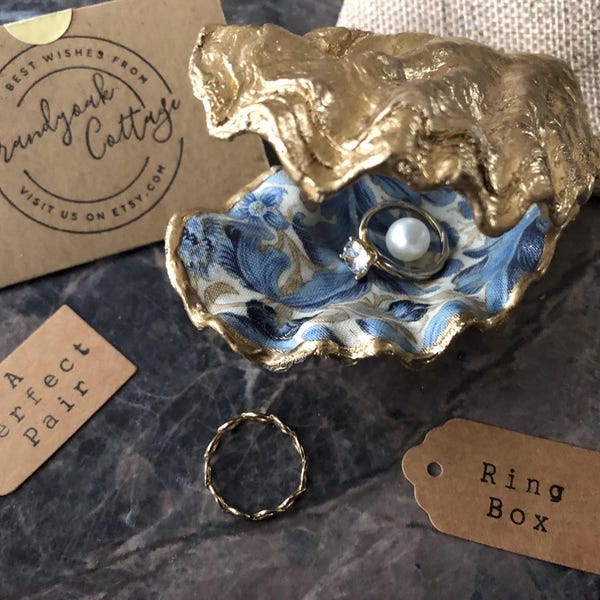 Seashell Ring Box - Etsy