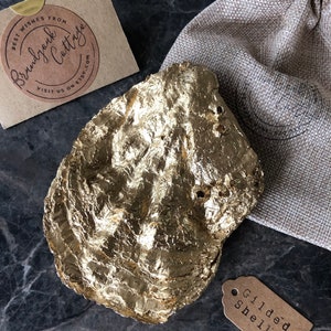 Gilded Oyster Shell Welcome Sign | Wedding Welcome Table Personalised ...