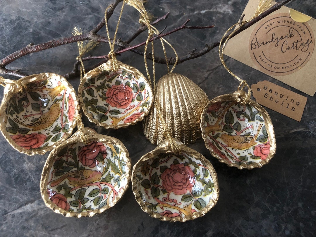 William Morris Bird & Rose Hanging Cockle Shell Decorations | Pink ...