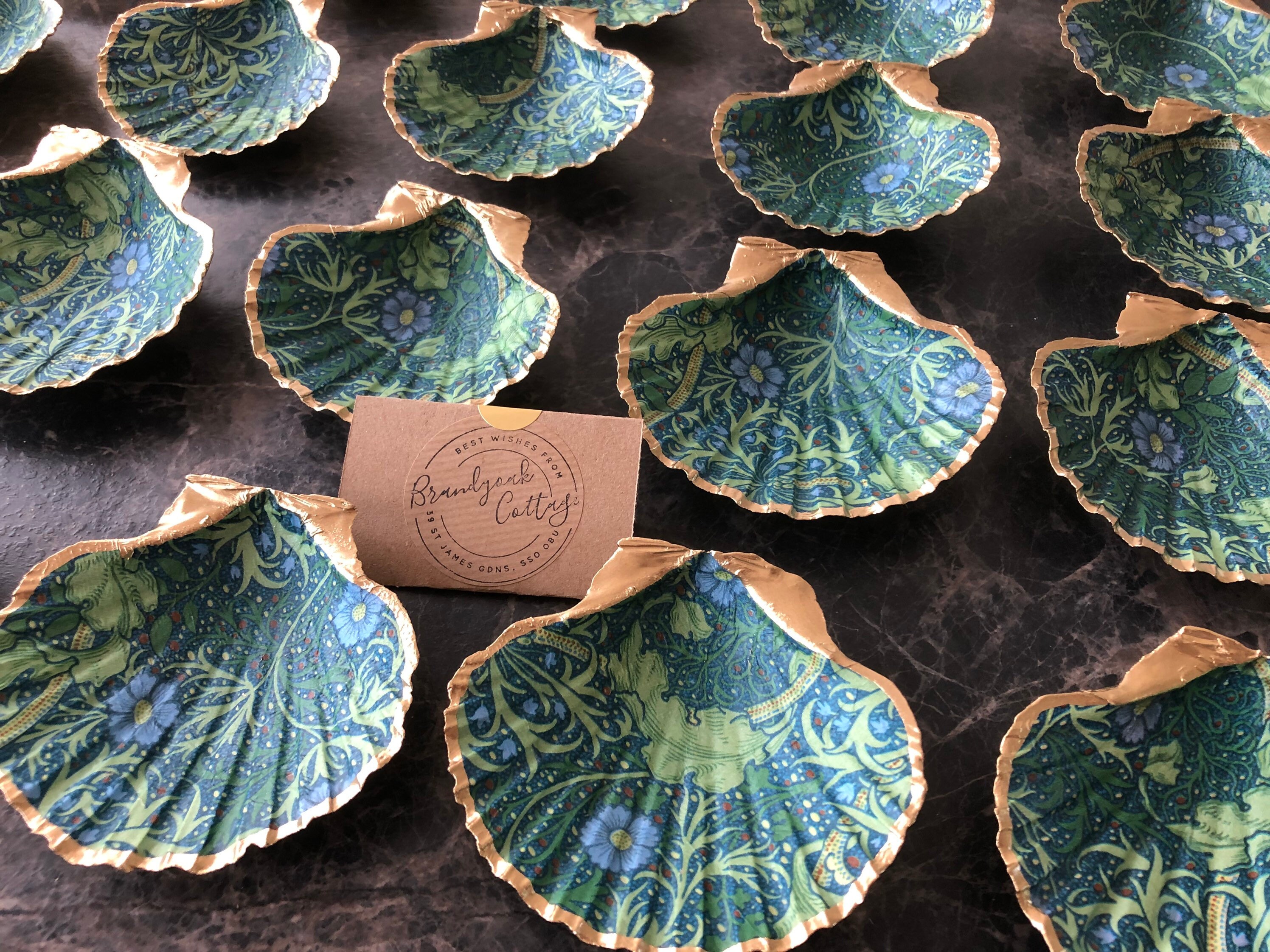 Bulk William Morris Shells Wedding Favours from 8.50GBP Shell | Etsy