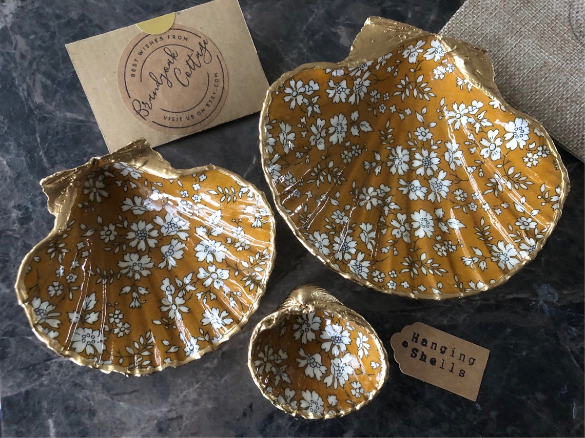 Liberty of London Decoration, Shell Wall Hanging, Shells in Capel ...