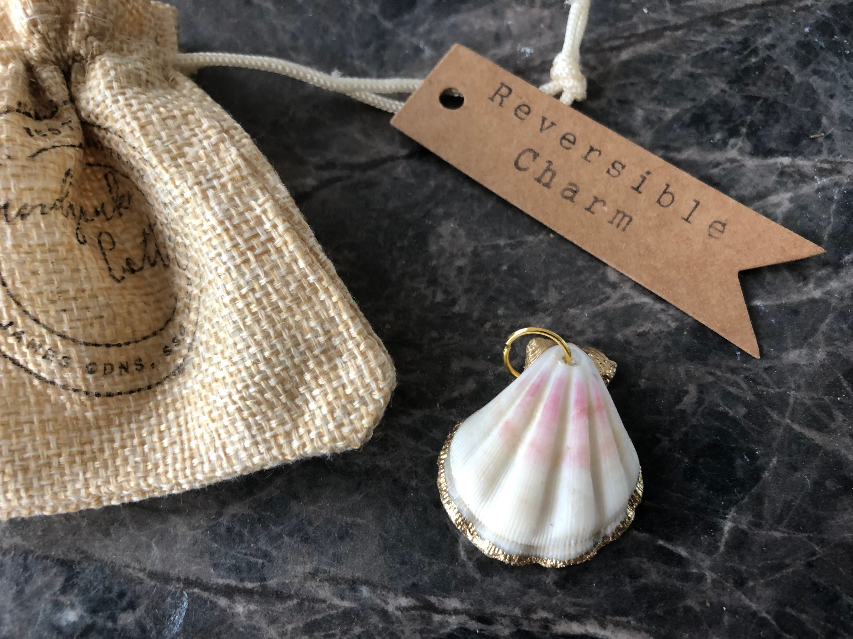 William Morris Strawberry Thief Bird Shell Pendant Necklace in - Etsy