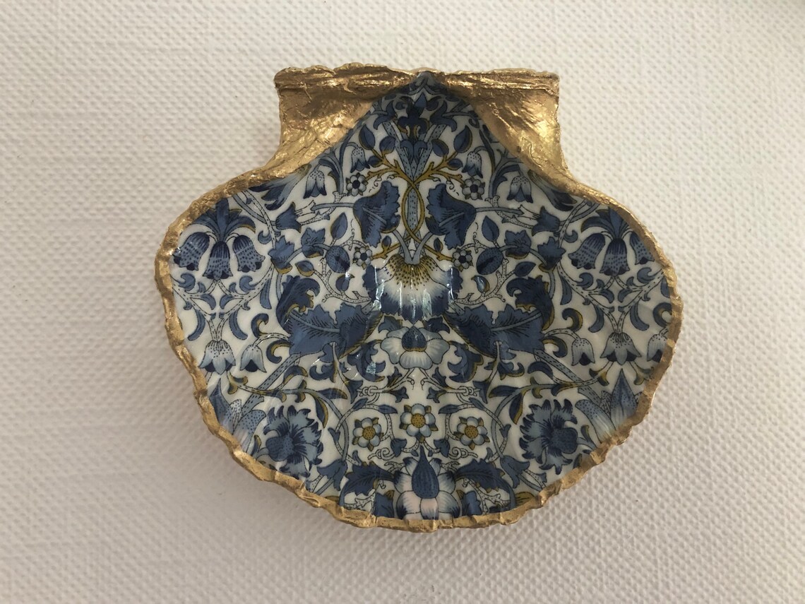 William Morris Shell Wall Hanging Decorative Shells in Lodden Blue ...