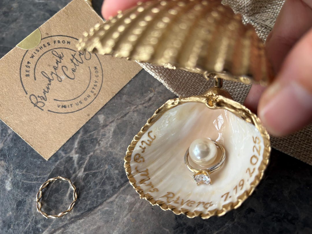 Custom Seashell Ring Box for Beach Proposals or Coastal Weddings ...