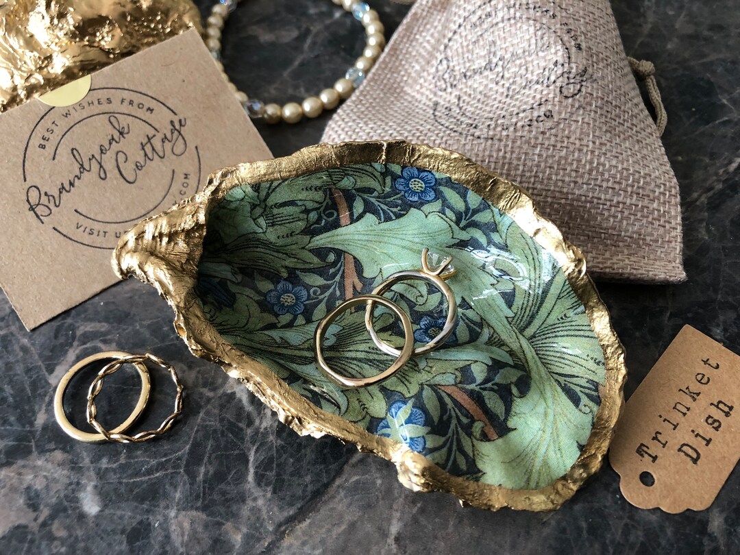 William Morris Shells Granville Gold Oyster Shell Trinket Dish in Blue ...