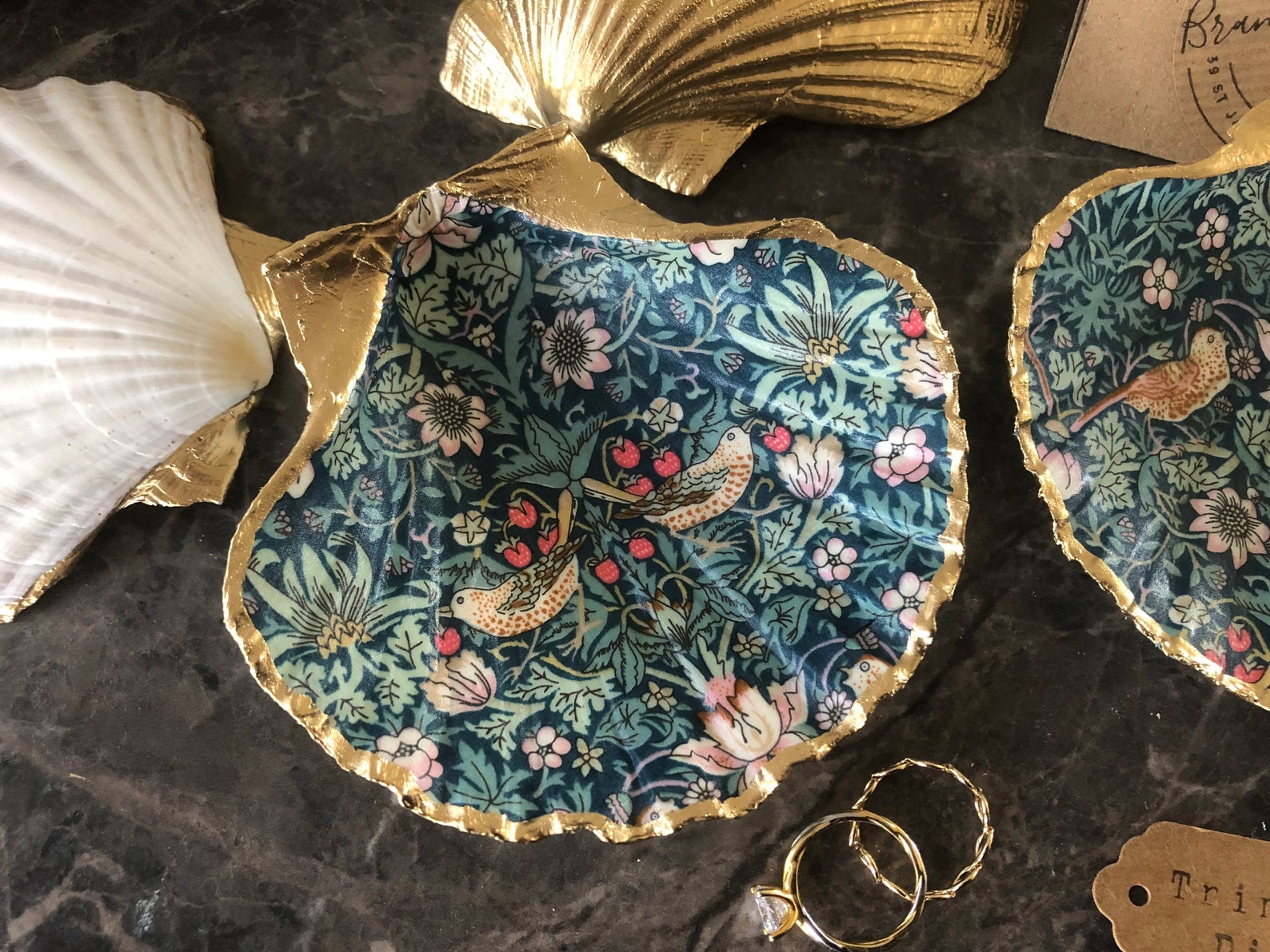 William Morris Strawberry Thief Scallop Shell Trinket Dish in | Etsy UK