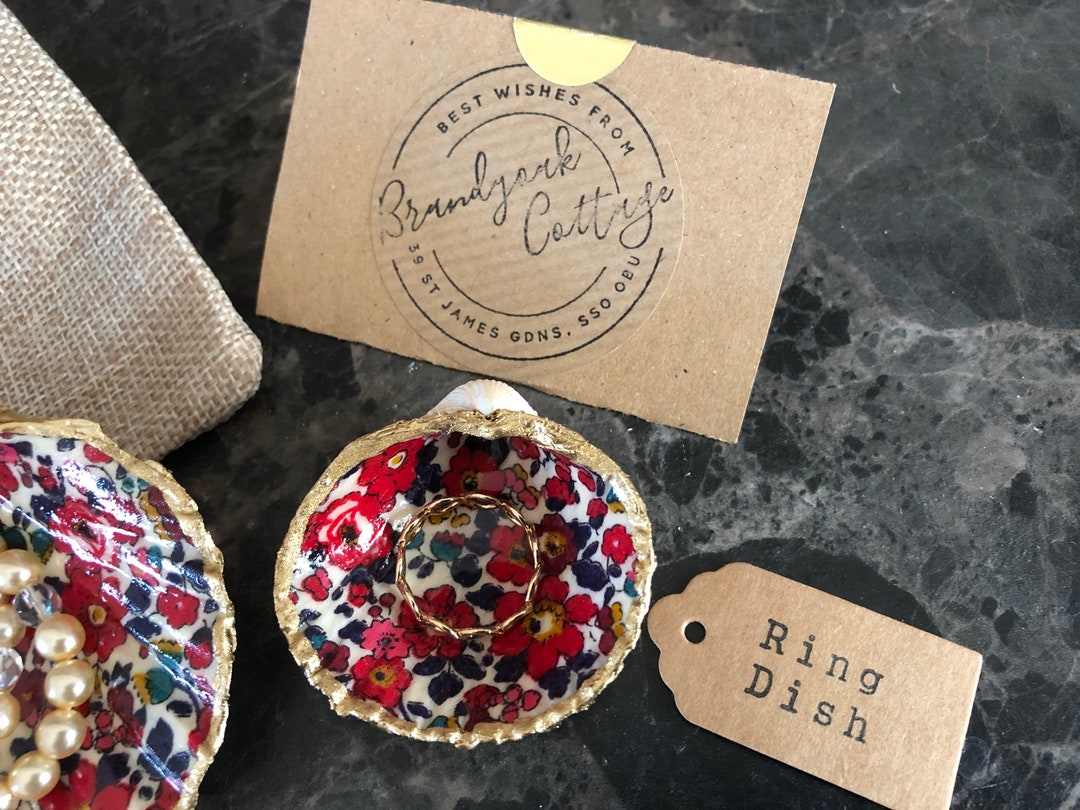 Liberty of London Print Cockle Shell Mini Ring Dish in Betsy Anne Ditsy ...