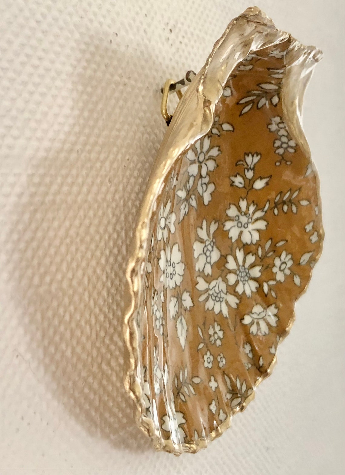 Liberty of London Decoration, Shell Wall Hanging, Shells in Capel ...