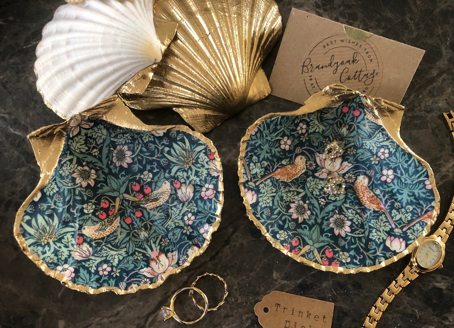 William Morris Strawberry Thief Scallop Shell Trinket Dish in | Etsy UK